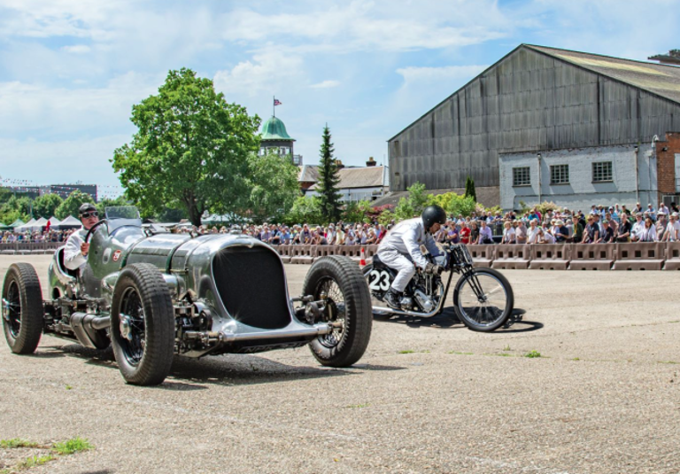 Napier-Railton: Visit at Brooklands Museum
